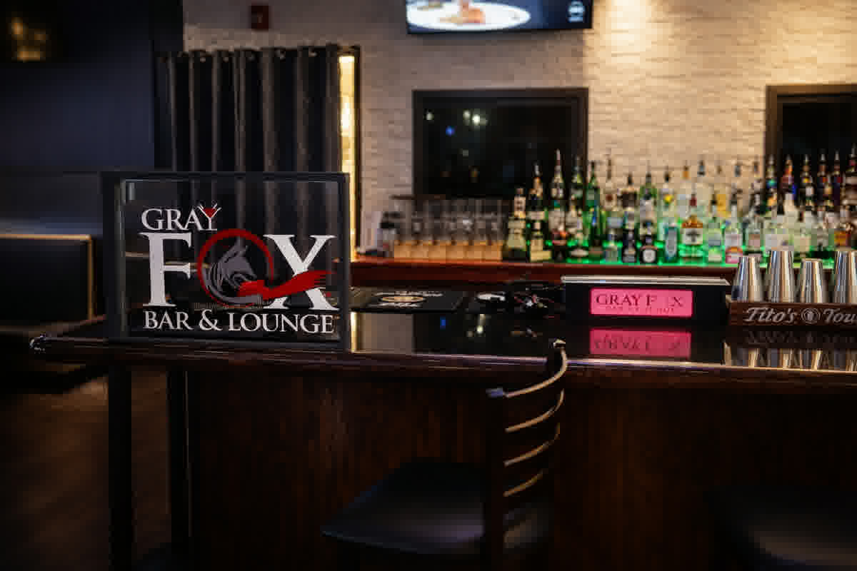 Gray Fox Bar & Lounge | Clarksville, TN Nightlife
